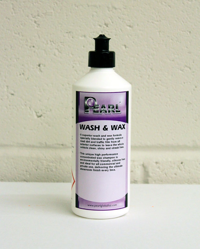 Pearl® Wash & Wax, superior deep cleaning, professional car shampoo